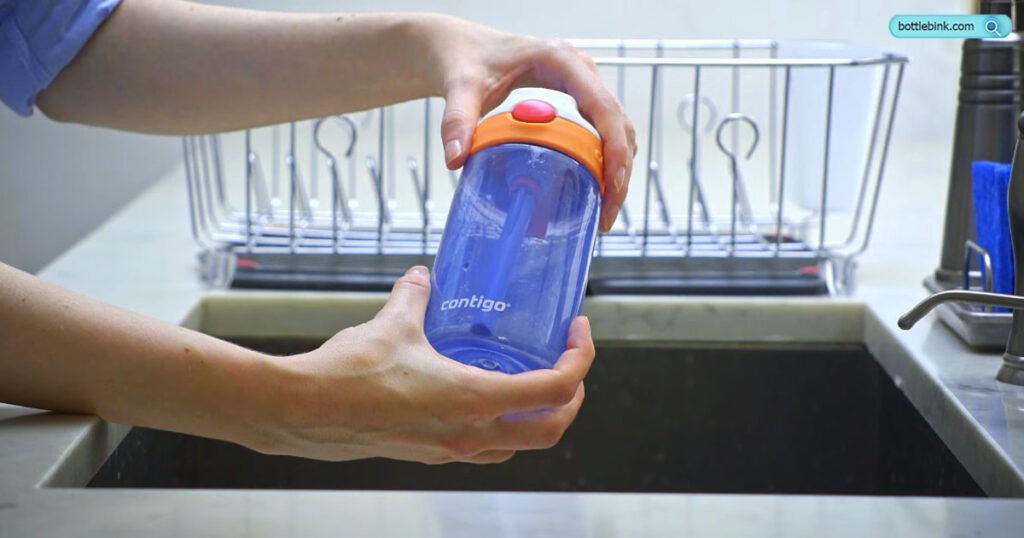 How to Clean Owala Water Bottle? 10 Quick & Easy Tips - Bottle Bink